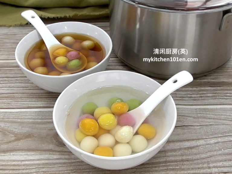 Natural 5-Colour Glutinous Rice Balls (Tang Yuan) - MyKitchen101en.com