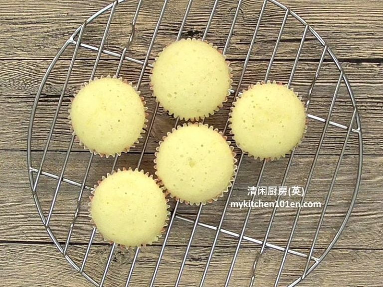 Chinese Steamed Egg Sponge Cakes (Ji Dan Gao)- Improved Recipe ...