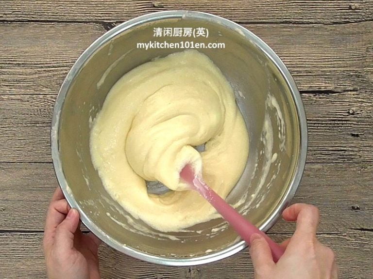 Chinese Steamed Egg Sponge Cakes (Ji Dan Gao)- Improved Recipe ...
