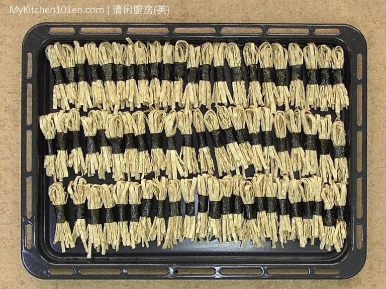 Crispy Roasted Seaweed Fish Strips Snack - MyKitchen101en.com