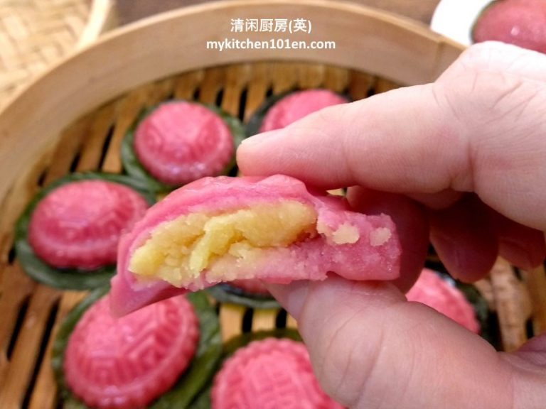 Natural Red Angku Kuih "Red Tortoise" (Sweet Mung Bean Angku ...