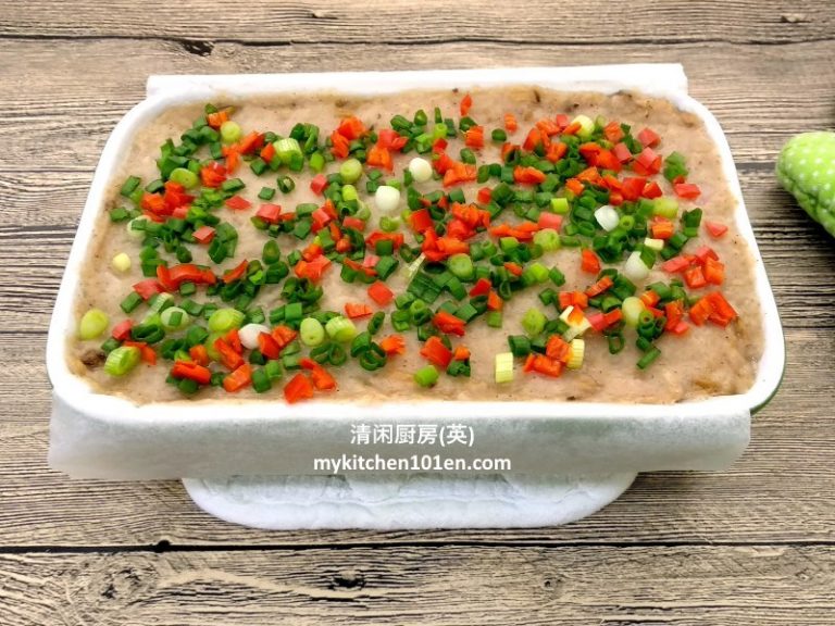 Delicious Steamed Taro Kuih (Chinese Or Kuih/Wu Tao Gou ...