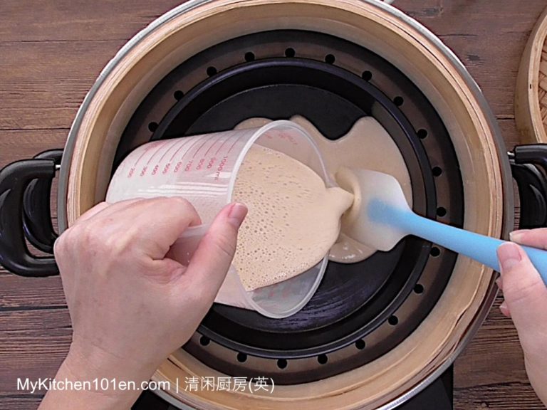 The Classic Steamed Brown Sugar Rice Cake Recipe - So Easy to Make ...