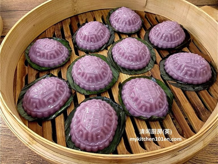Beautiful Purple Sweet Potato Angku Kuih (Savoury Mung Bean Angku ...