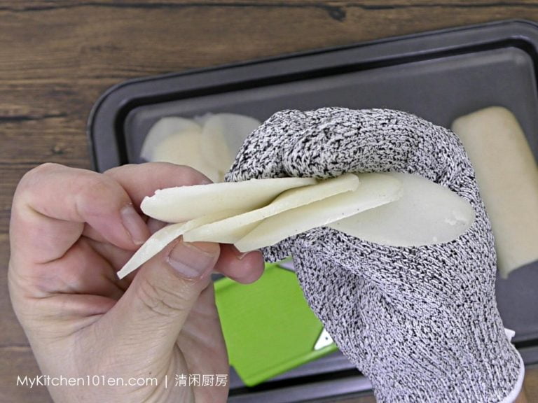 Fluffy White Potato Cracker Recipe - Popular Asian Style Snack ...