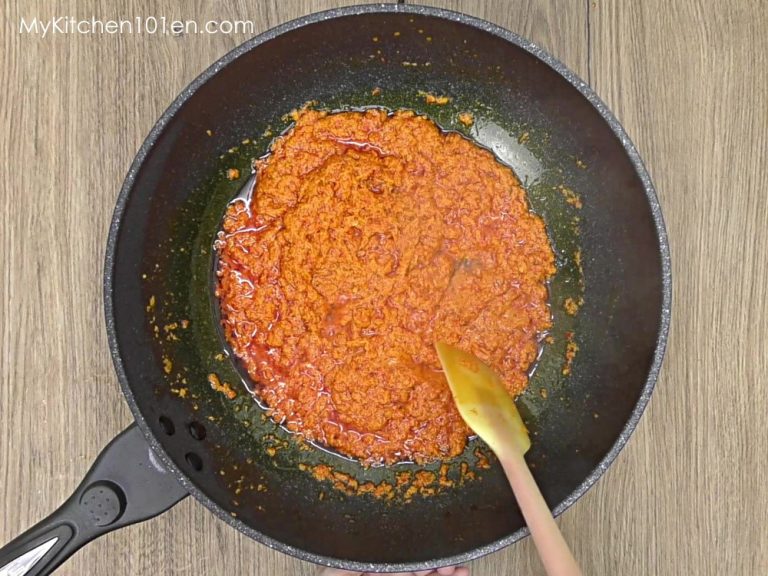 Traditional Peranakan Style Nyonya Acar Recipe - MyKitchen101en.com