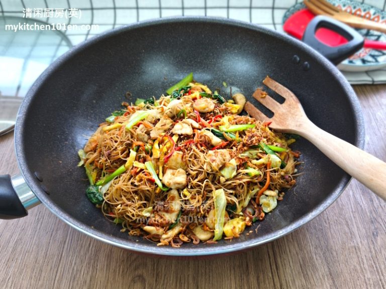 Comforting Homestyle Fried Mee Hoon (Bihun Goreng ala Rumah): A Taste ...